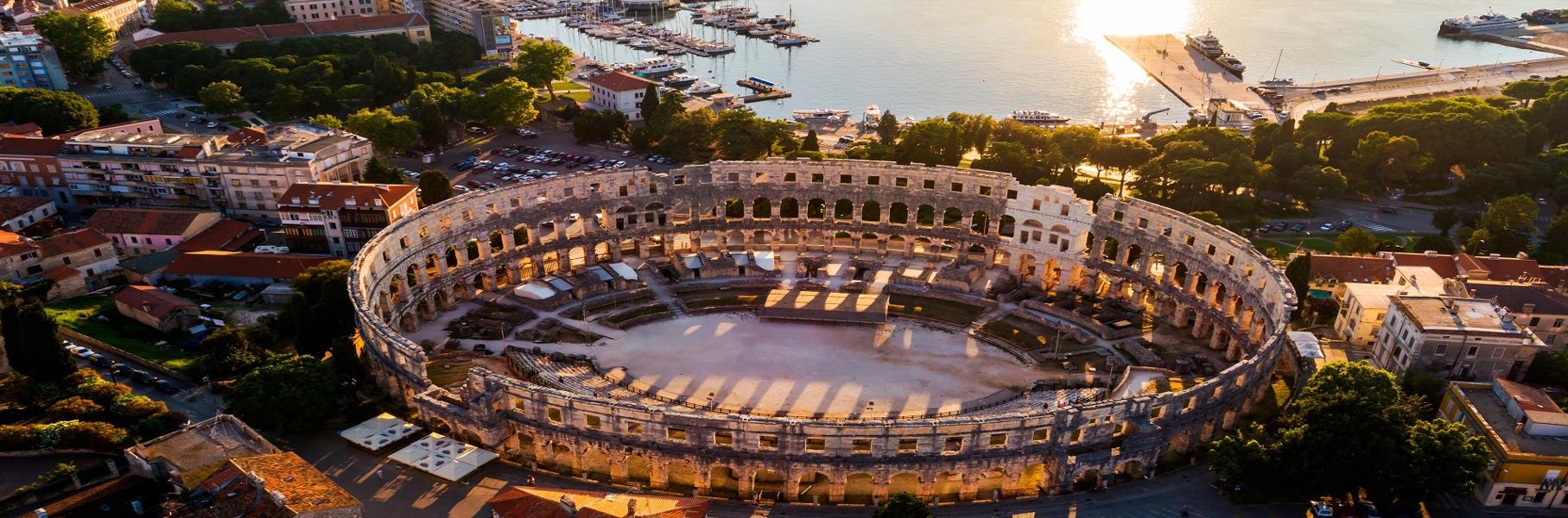 Pula Airport Transfer, Private Taxi or Shuttle services - Tranigo